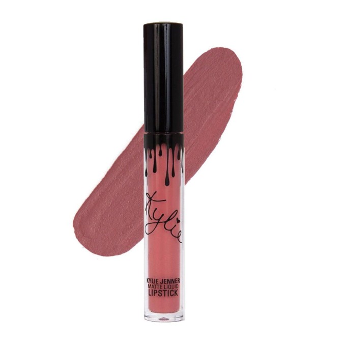 Barbiecore trend osvaja i svet šminke, evo kako možete da nosite pink ...